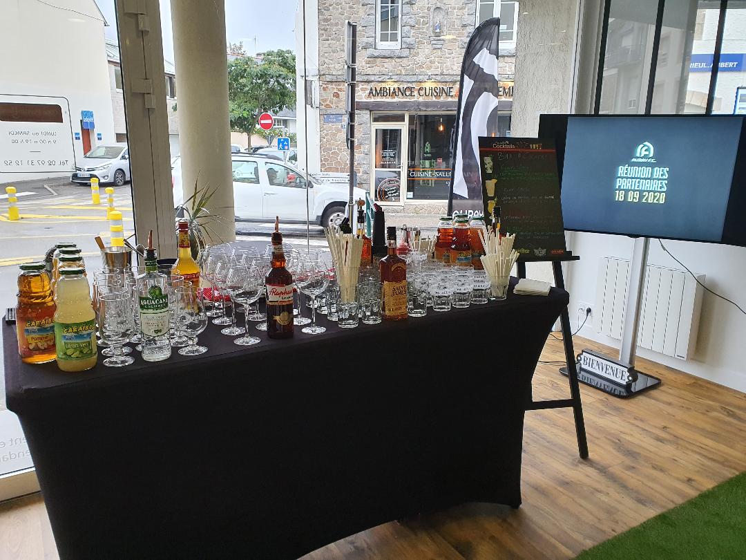 A PROPOS - PRESTACOCKTAILS - barman à domicile - Nantes - Barman à ...